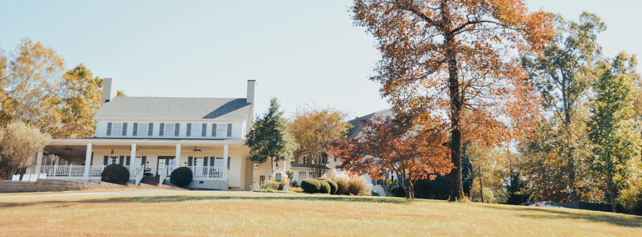 Groovy Buses Transportation to Dahlonega Resort and Vineyard